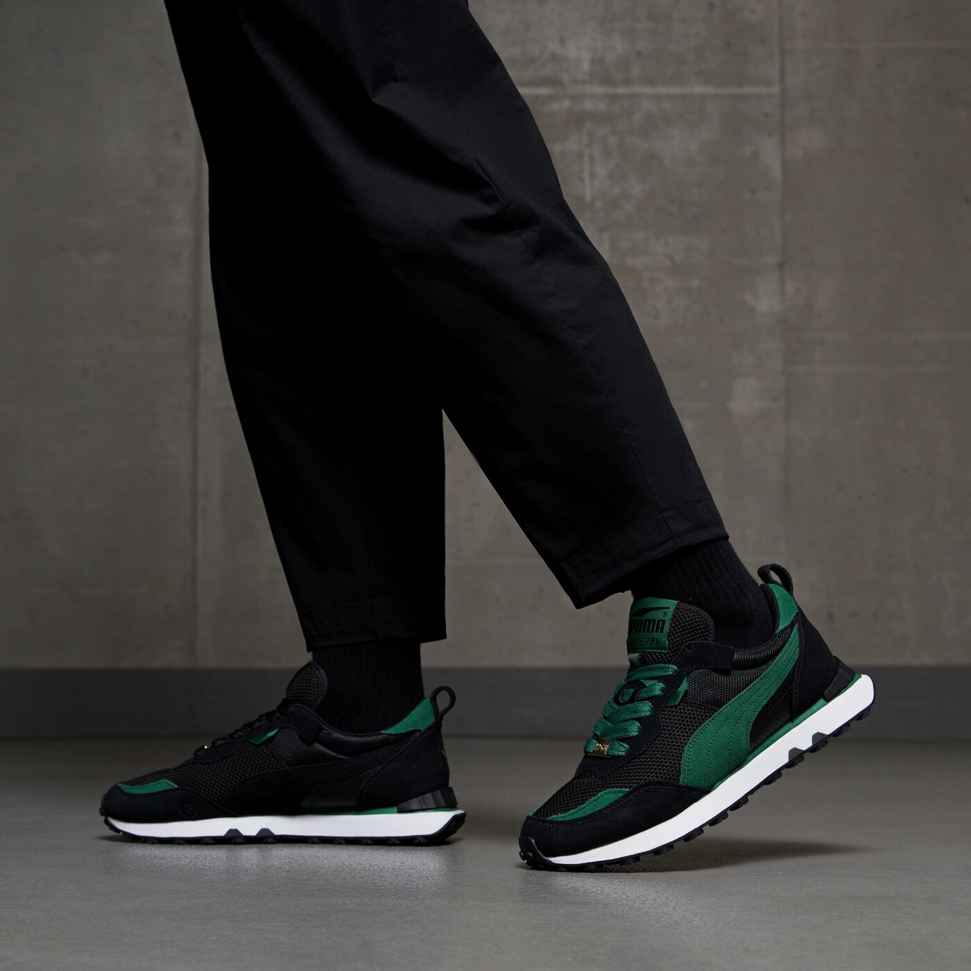 PUMA RIDER FV 39119201 | barva černá | Módní Tenisky. Muži Boty eshop ...