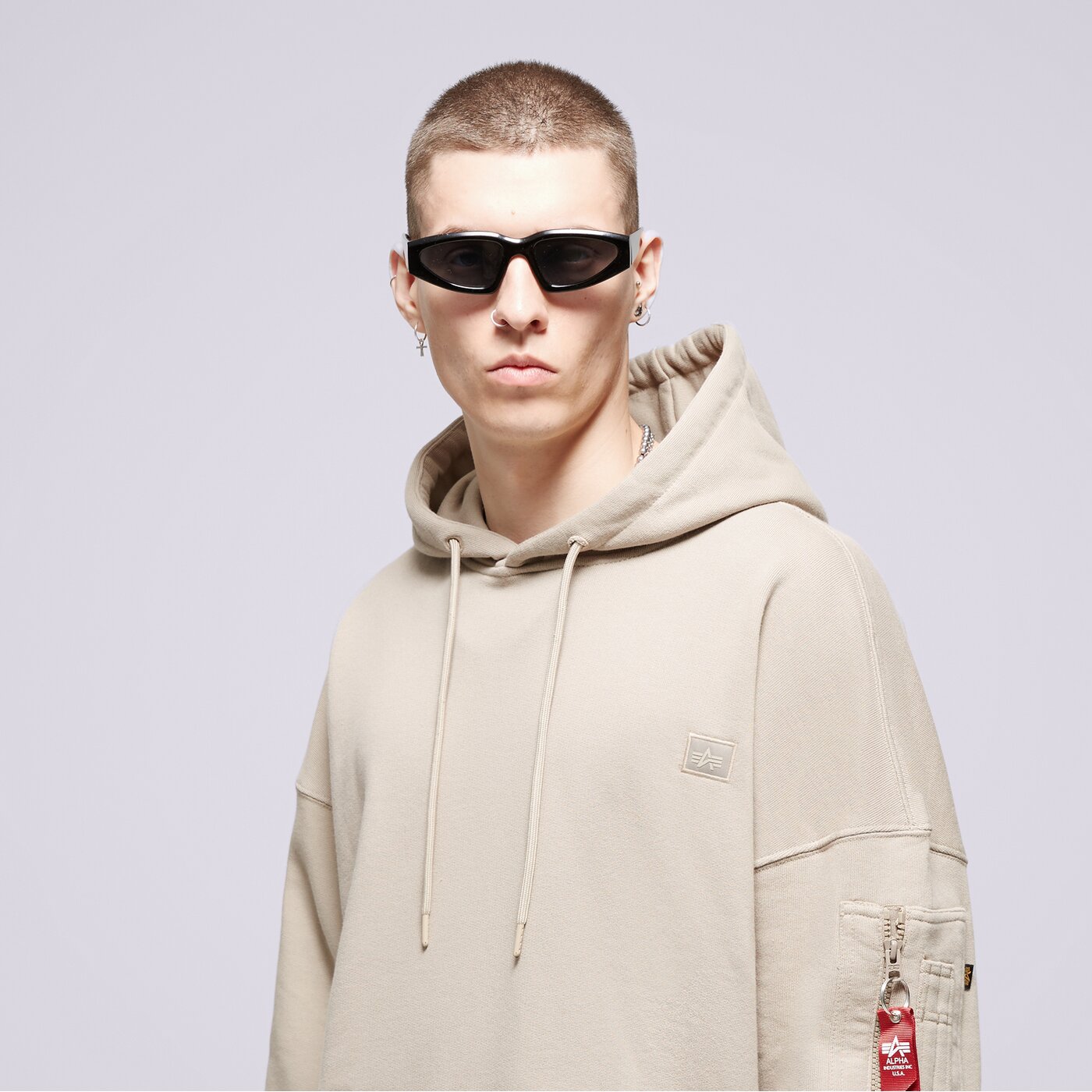 ALPHA INDUSTRIES MIKINA S KAPUCÍ ALPHA ESSENTIALS RL HOODY 146335679 | barva BÉŽOVÁ | Módní ...