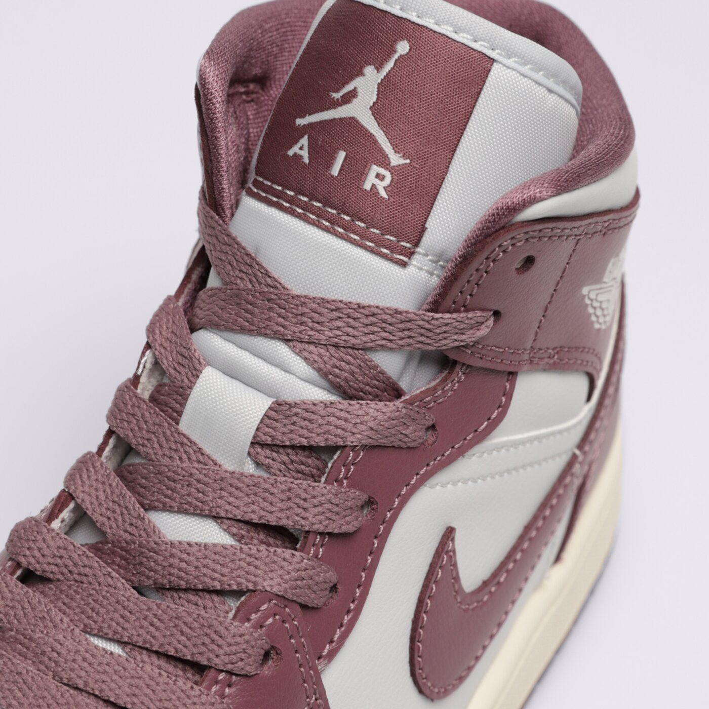 WMNS AIR JORDAN 1 MID BQ6472-050 | barva RŮŽOVÁ | Módní Tenisky. Ženy ...
