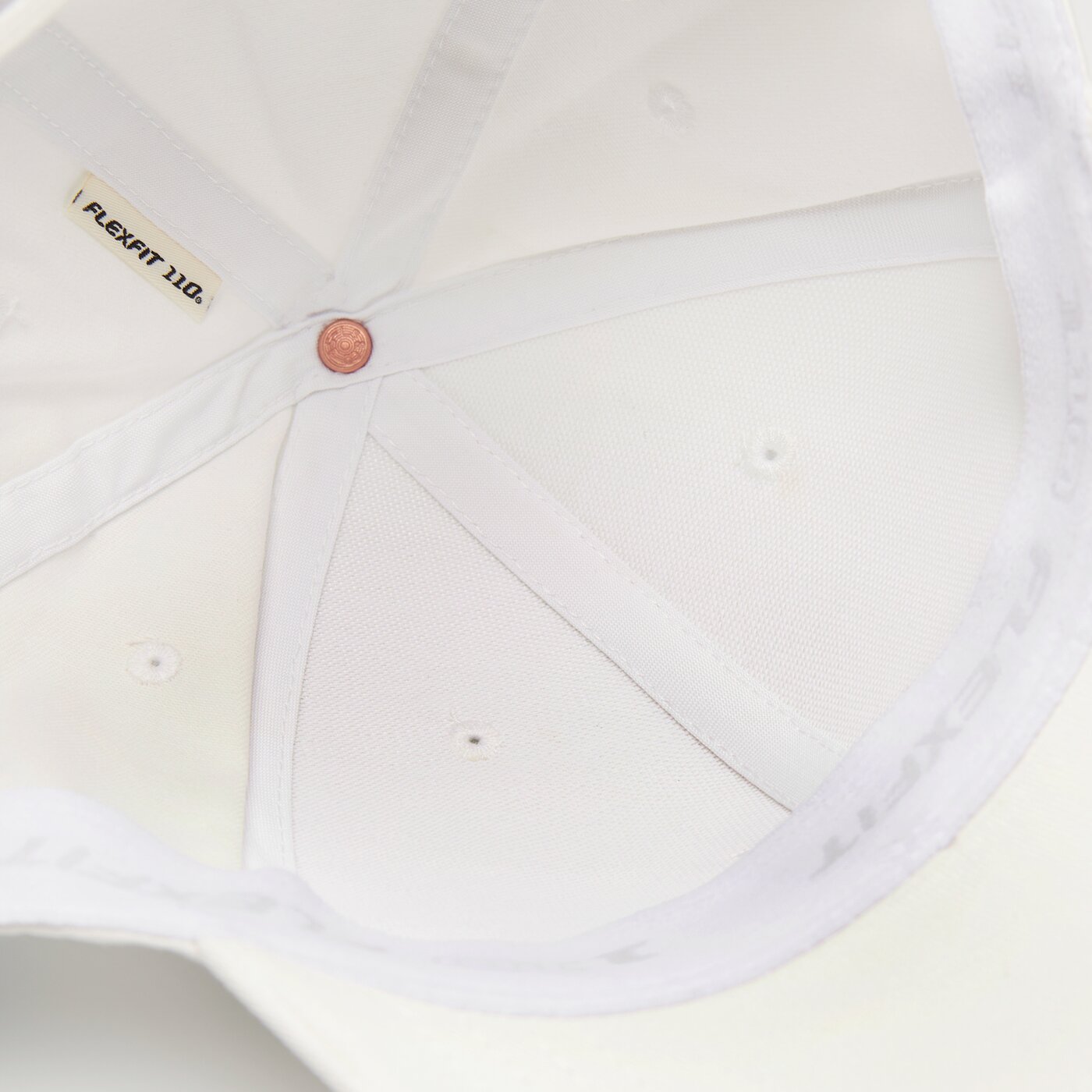 LEVI'S ČEPICE HOUSEMARK FLEXFIT CAP D7723-0001 | barva BÍLÁ | Módní ...
