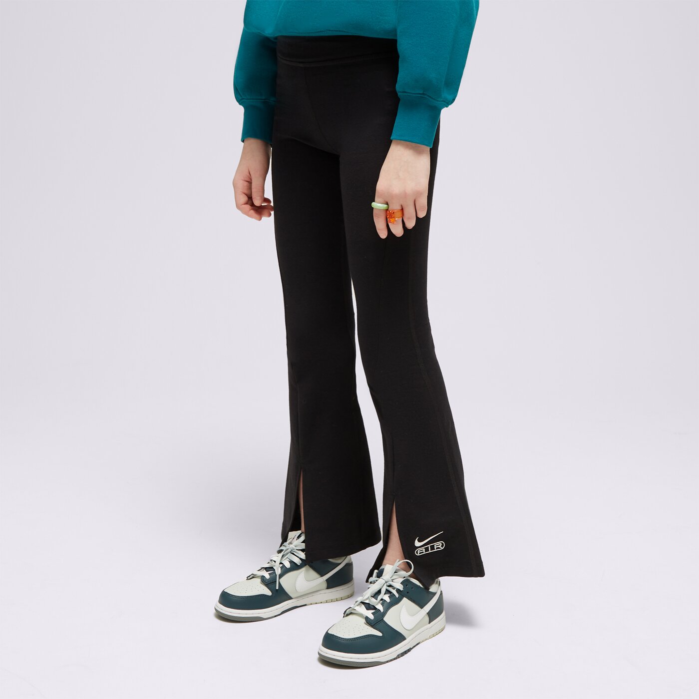 NIKE KALHOTY G NSW AIR HR TGHT FLARE GIRL FN8623-010 | barva černá ...