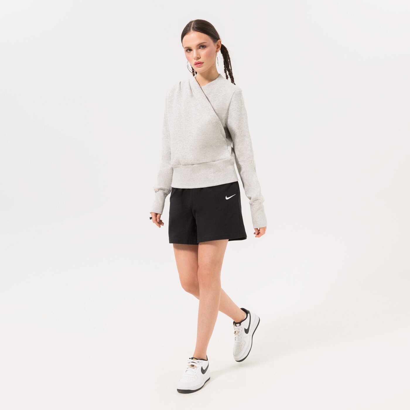 NIKE MIKINA W NSW DRAPE CREW SC DV8208-050 | barva ŠEDÁ | Módní Mikiny ...