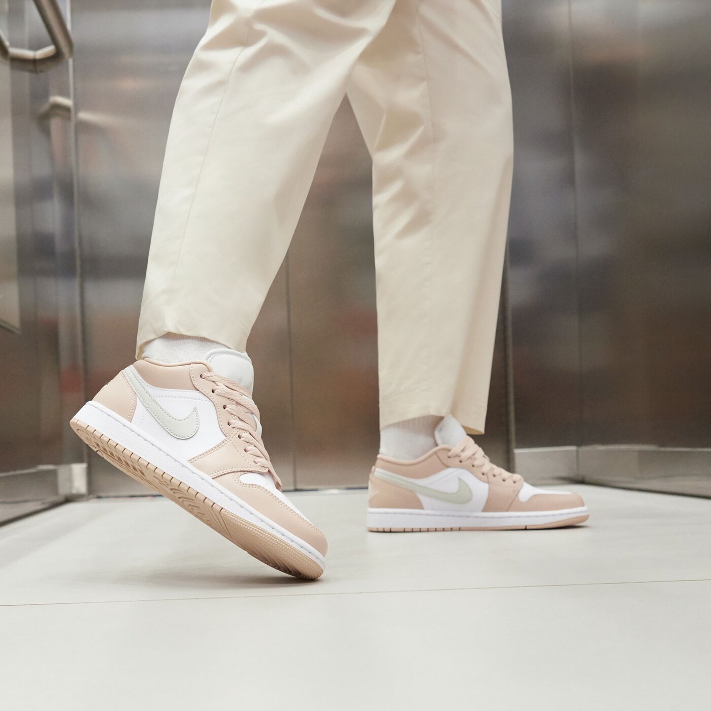 AIR JORDAN 1 LOW DC0774-120 | barva RŮŽOVÁ | Módní Tenisky. Ženy Boty ...